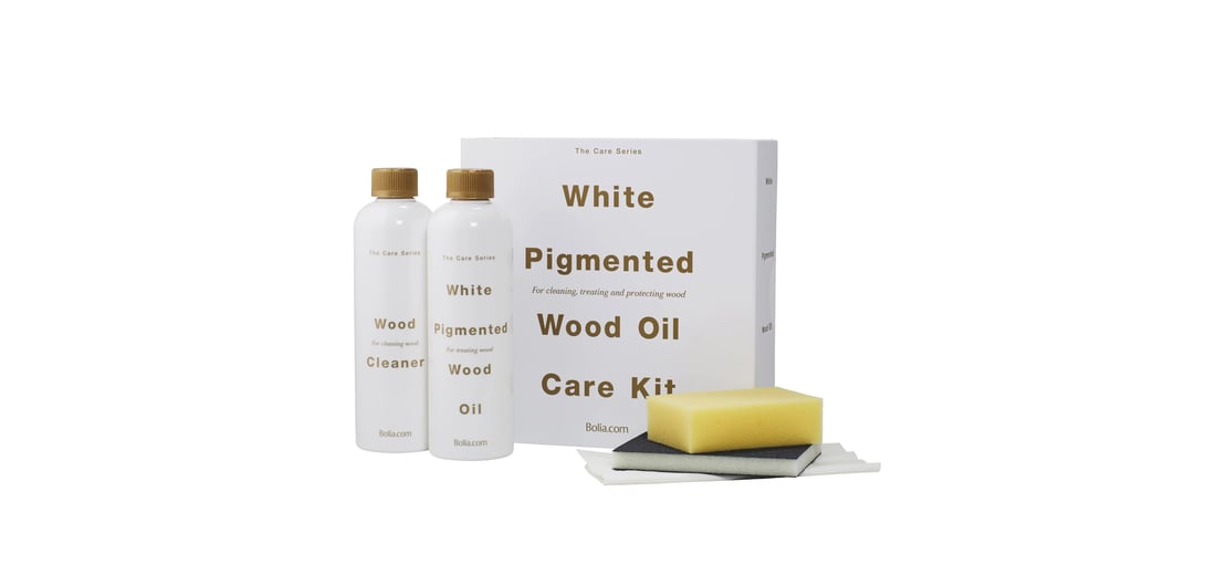 Care set for white pigmented wood